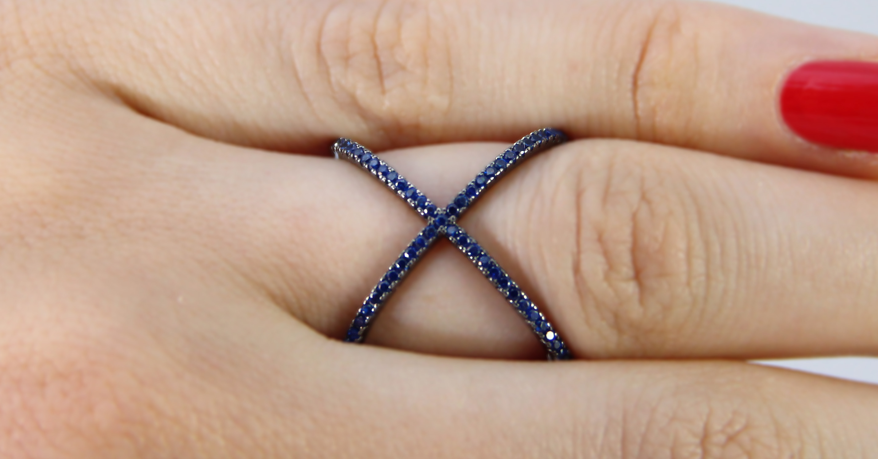 Sterling Silver Blue Criss Cross Ring SGMR00039BLK