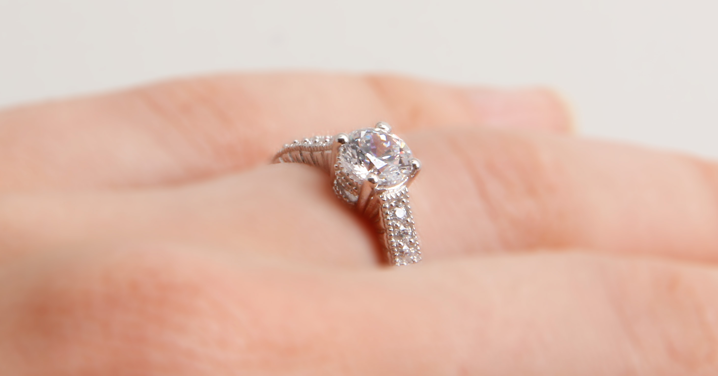 Sterling Silver Round Engagement Ring SACR00016